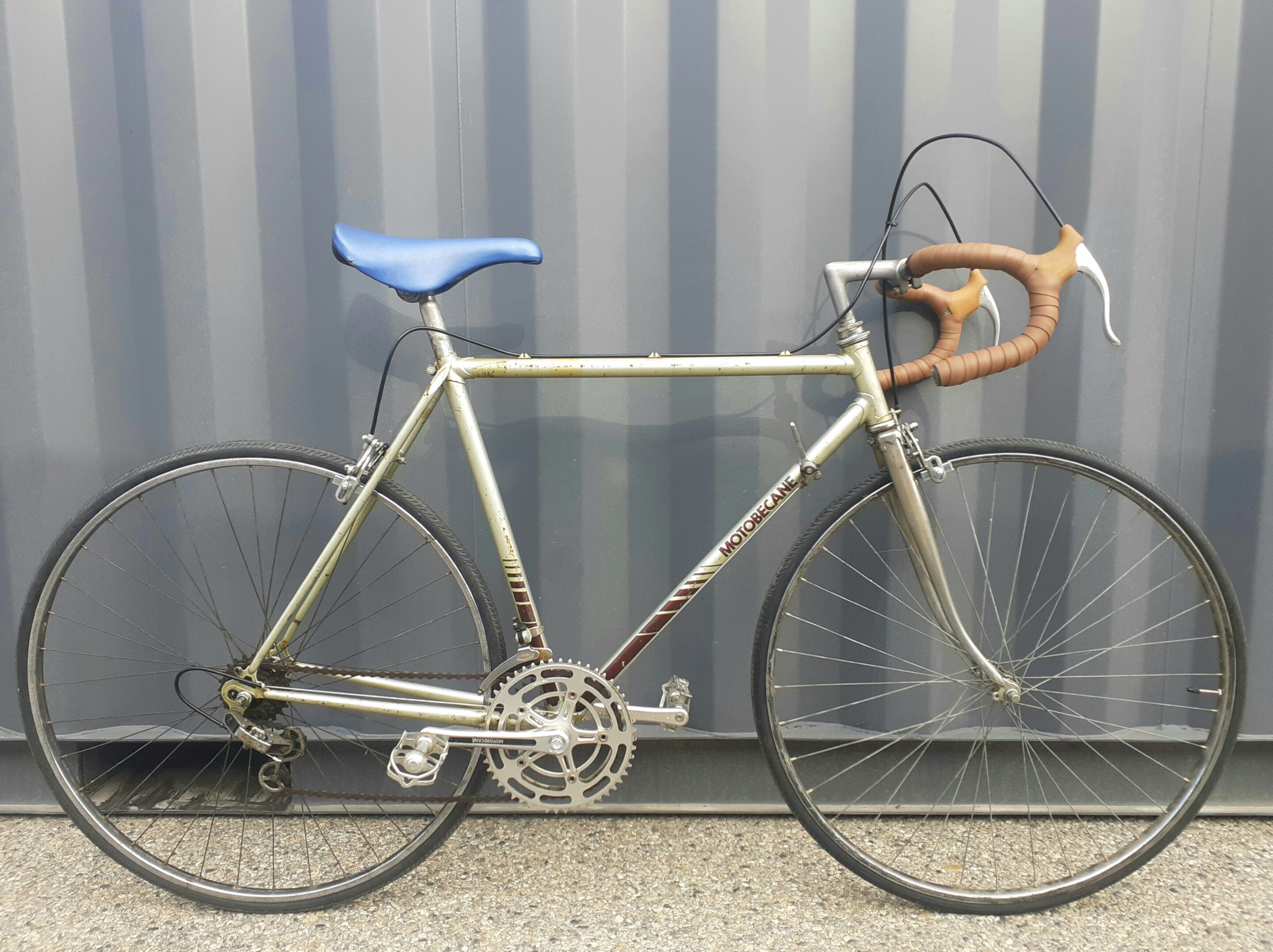 Motobécane - VENDU - J BIKES - Vélo de course vintage